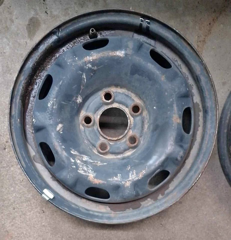 VW polo vivo/ VW polo 6 - 5 holes steel rim | Junk Mail Marketplace