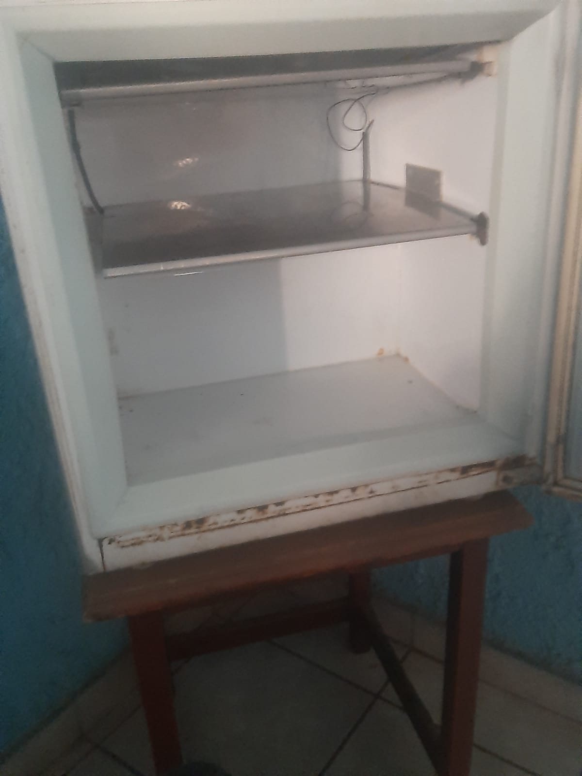 Bar Deep freezer size 50cm high x 40cm lenght | Junk Mail