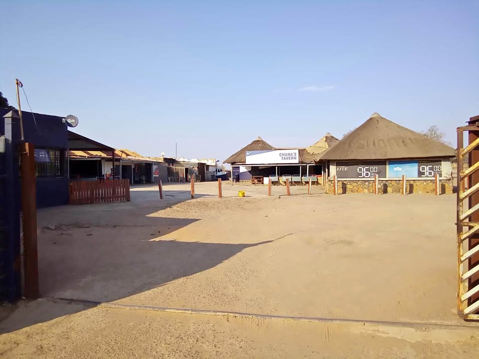 COMMERCIAL PROPERTY FOR SALE IN HAMMANSKRAAL MAJANENG. A tavern pub ...
