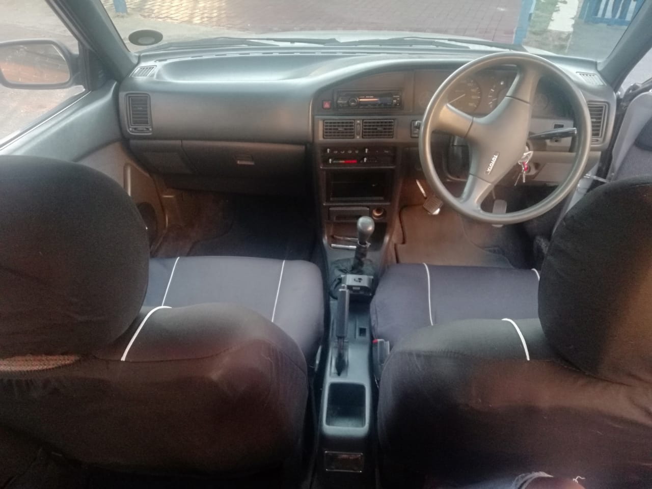 Toyota Conquest Rsi Interior