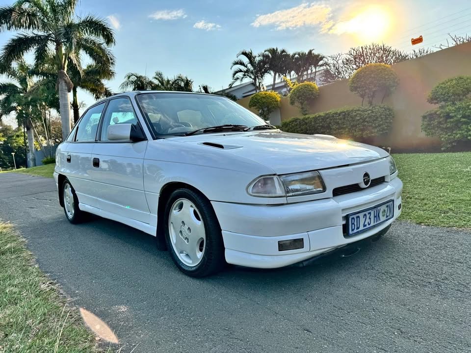 1996 Opel Astra 200ie 16v | Junk Mail Marketplace