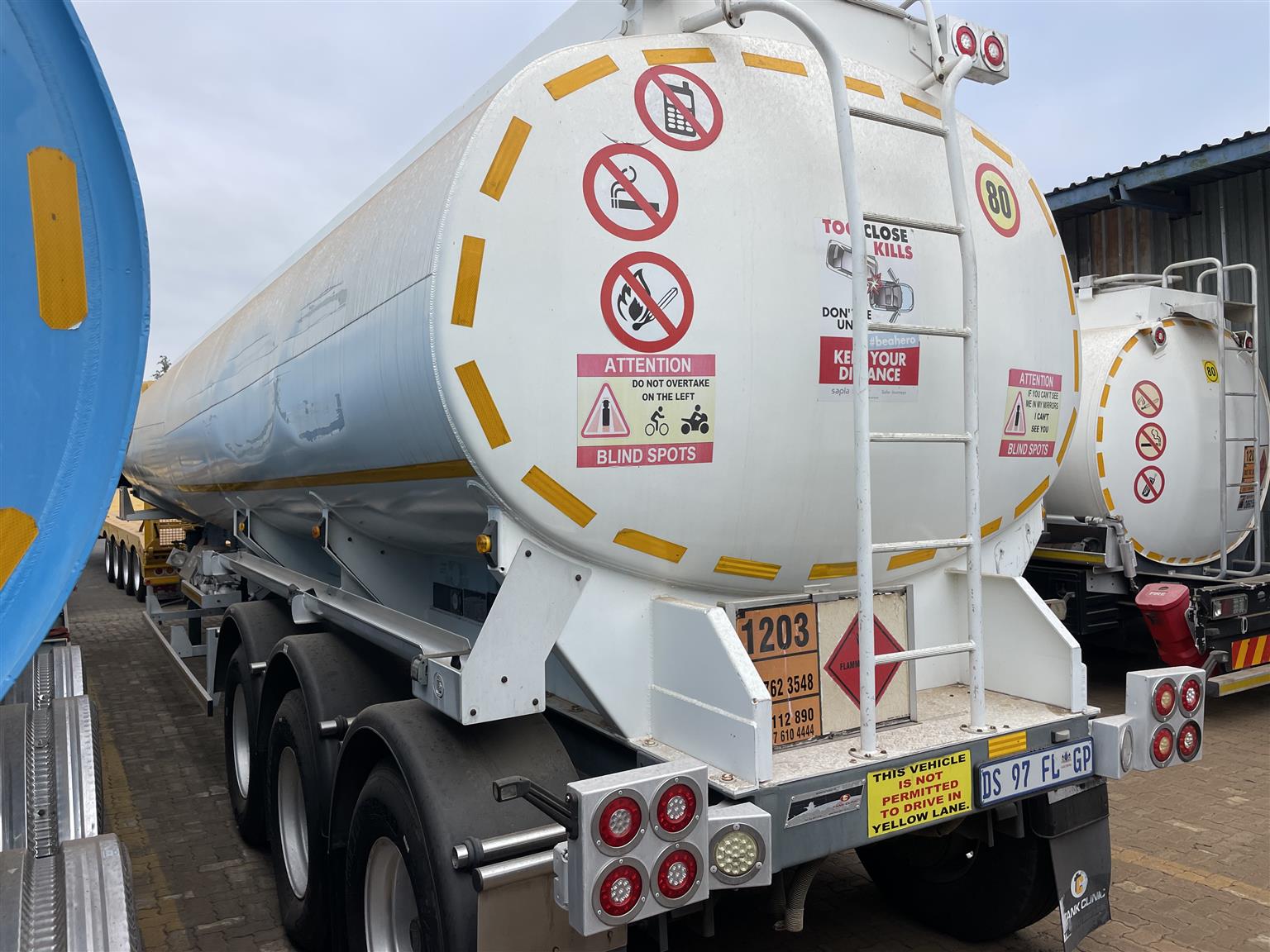 2015 Tank Clinic Fuel Tanker | Junk Mail Marketplace