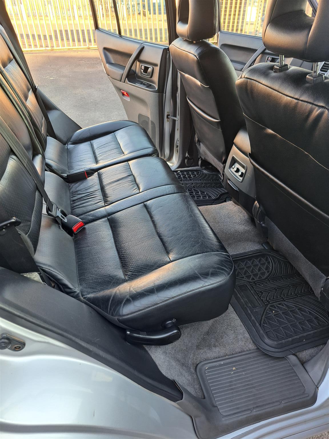 Pajero LWB, Manual 3.2Did | Junk Mail