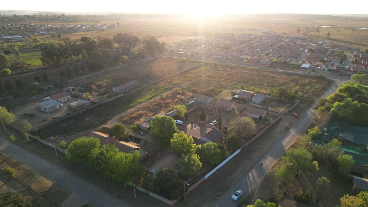 10 Fully Developed Houses with Tenants- 2.2ha Development Plan Of 28 ...