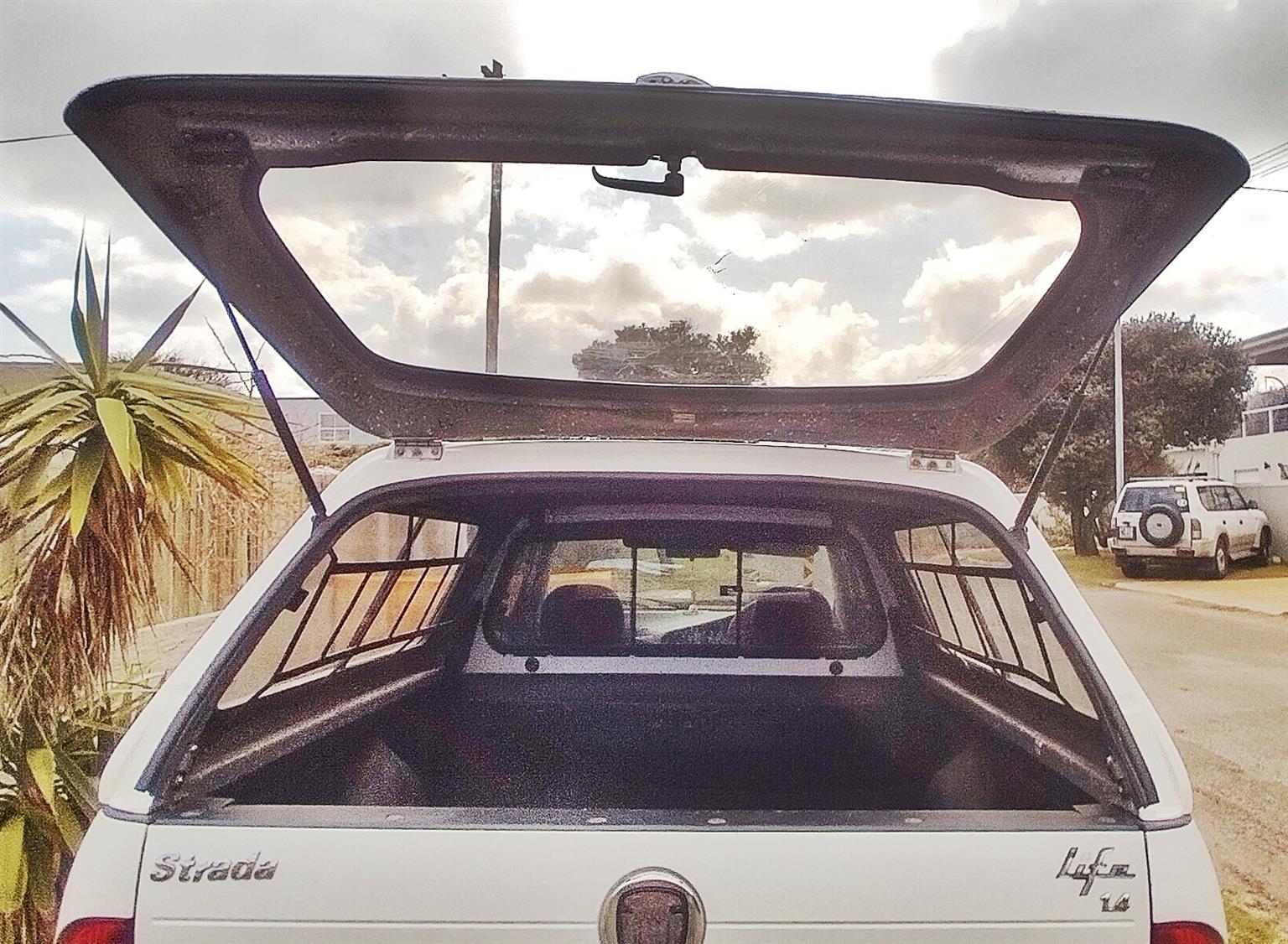 Canopy for Fiat Strada Life | Junk Mail Marketplace