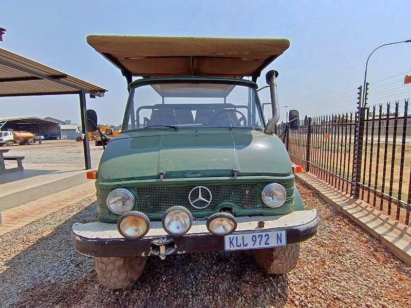 MERCEDES BENZ UNIMOG GAME VIEWER | Junk Mail Marketplace