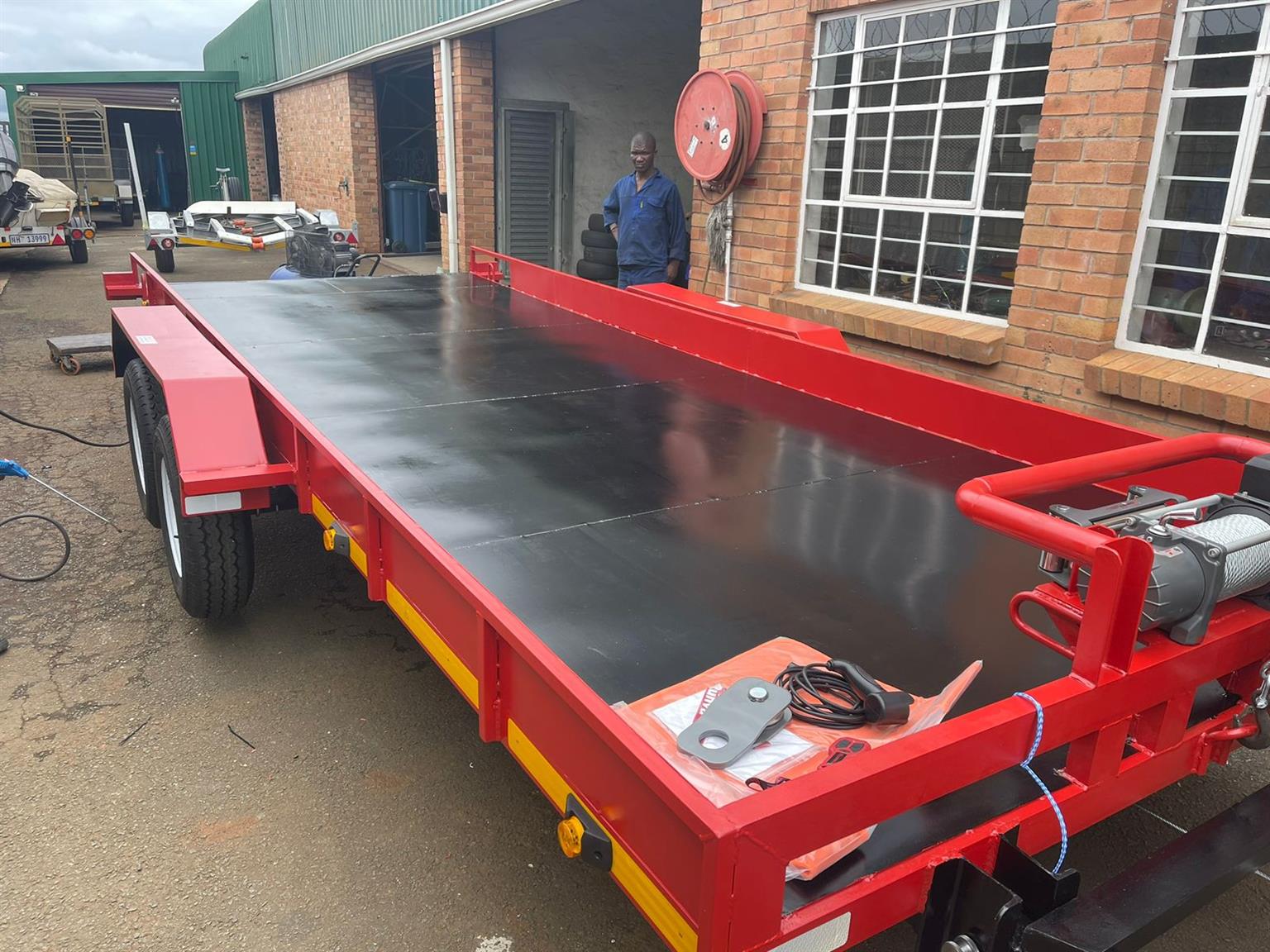 FLAT DECK / CAR TRAILER (CUSTOM-BUILT) | Junk Mail