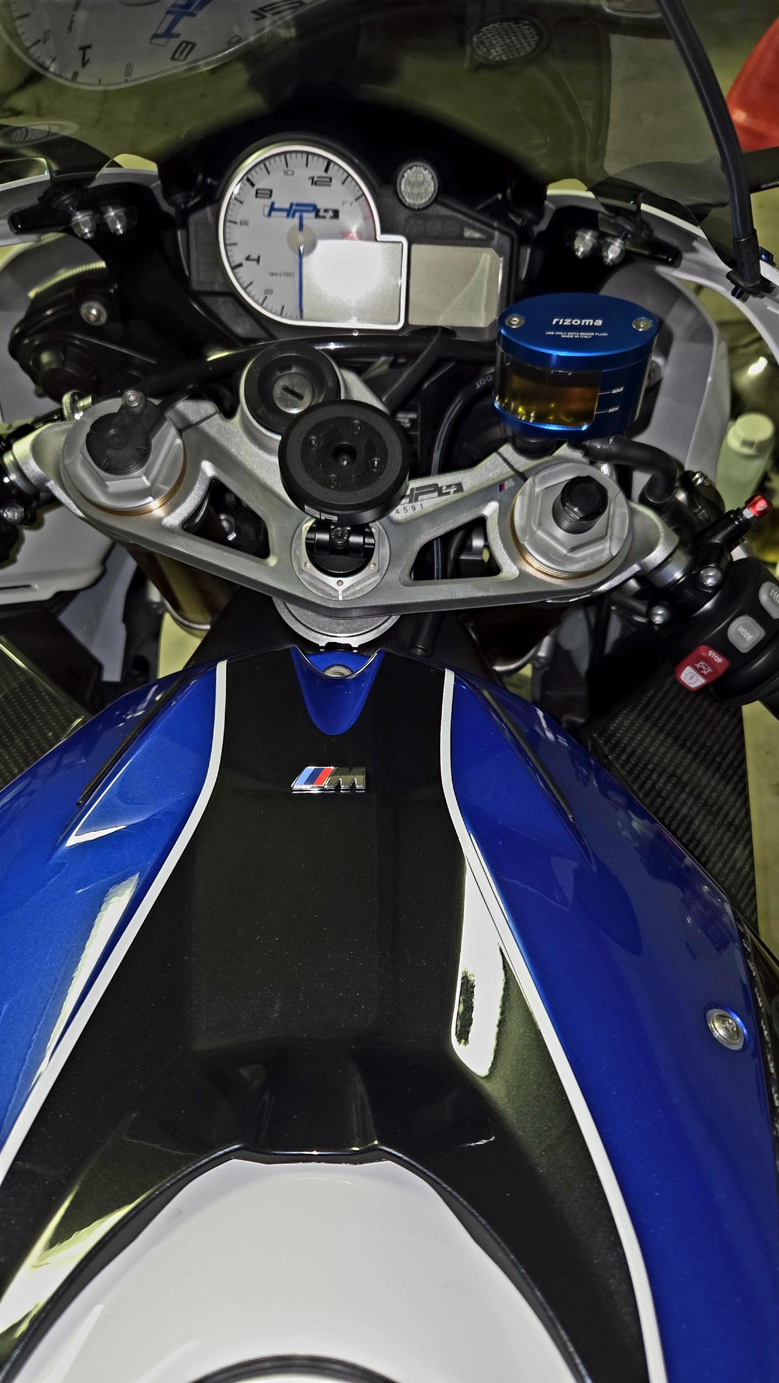 2014 BMW HP4 competition | Junk Mail Marketplace