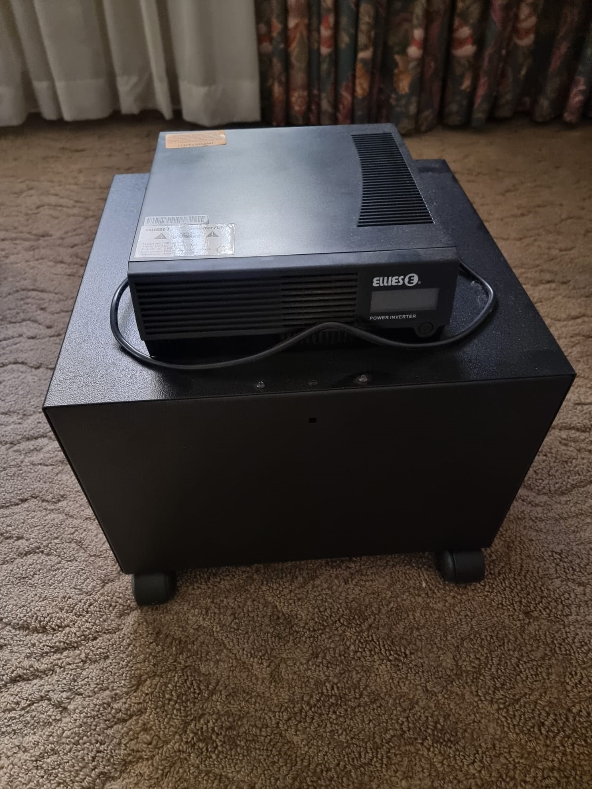 Ellies 1440w Inverter Trolley | Junk Mail Marketplace