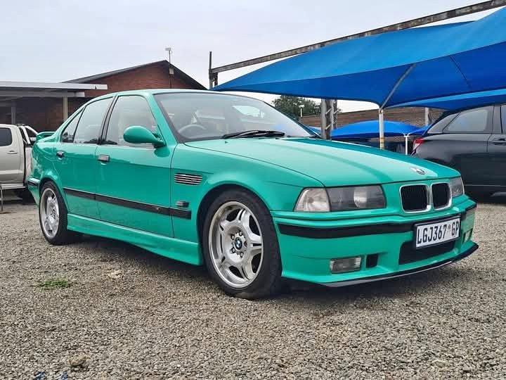 1998 BMW E36 325i | Junk Mail Marketplace