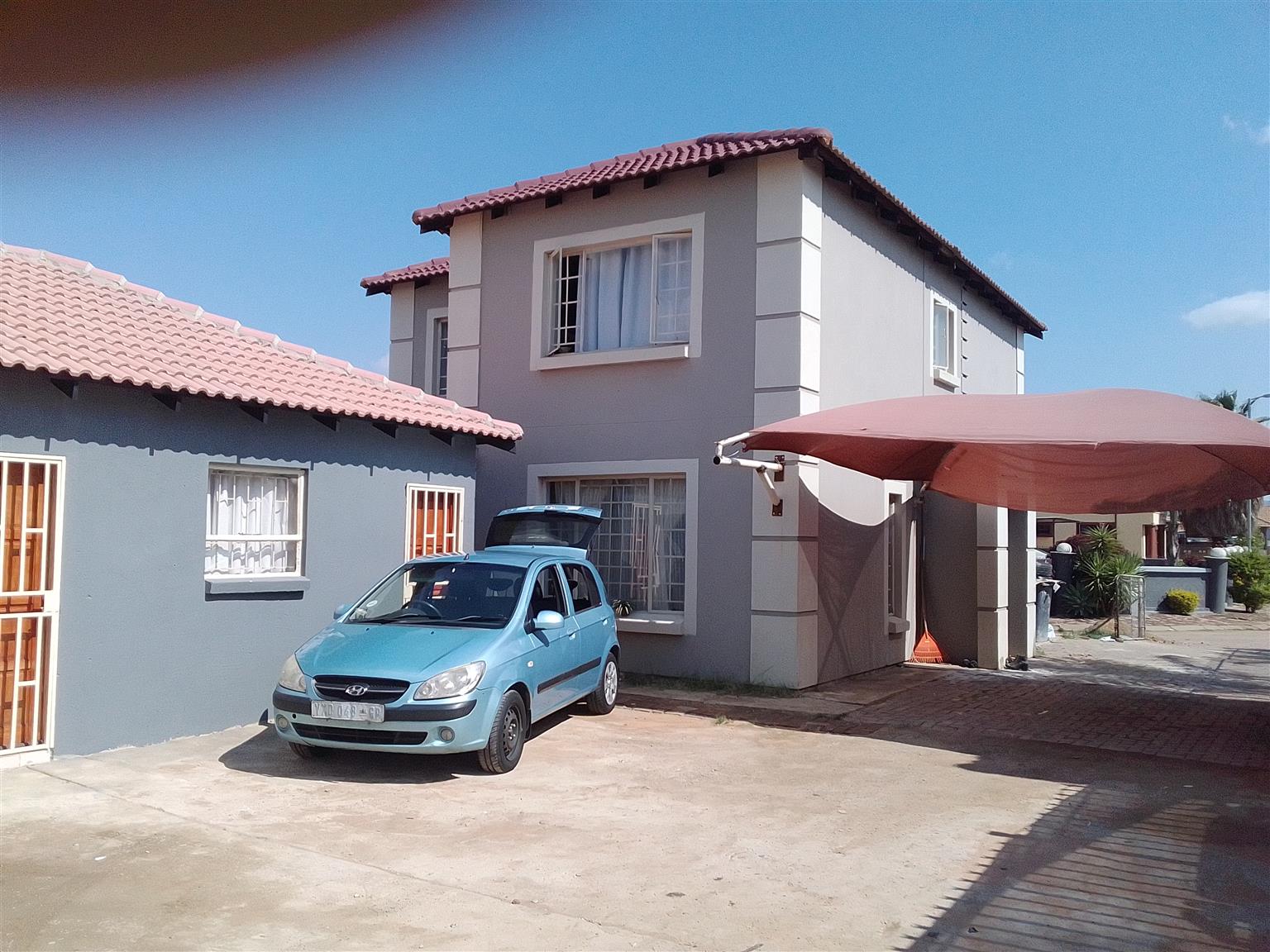 Outside room available at Nkwe estate, Rosslyn | Junk Mail