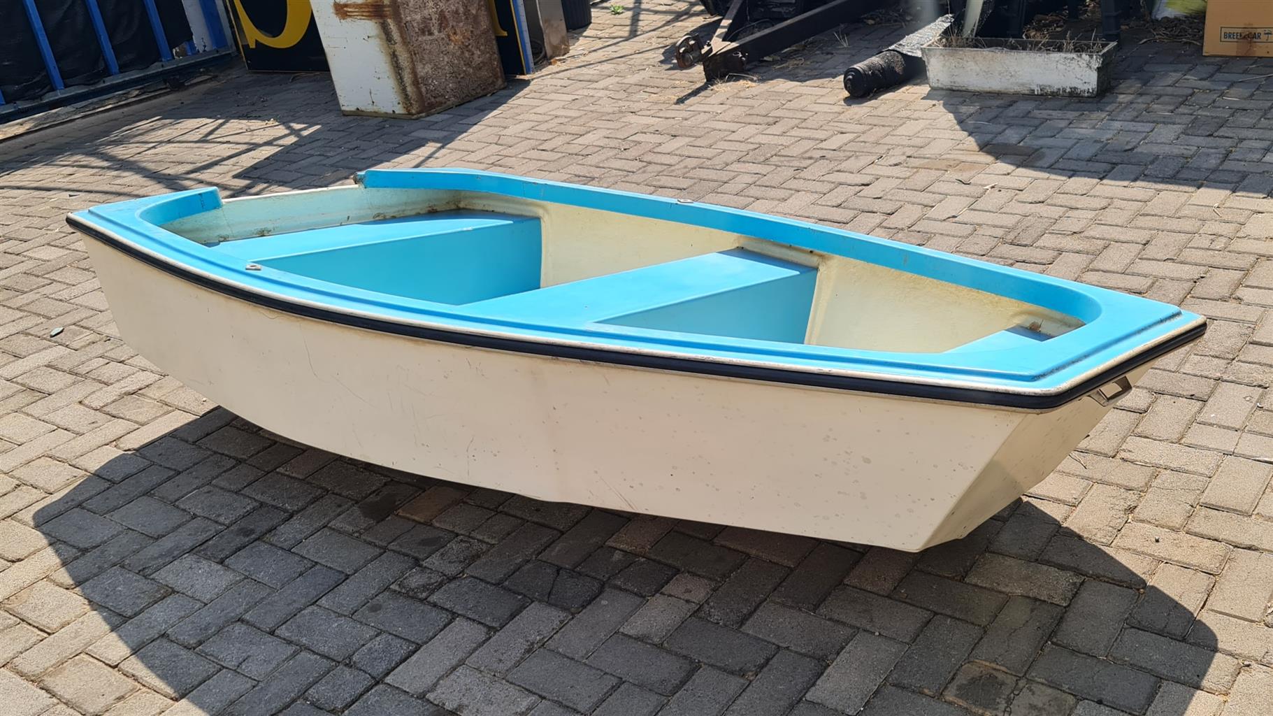 Boat Angling Trolling Fishing Rowing Fiberglass 2nd | Junk Mail Marketplace