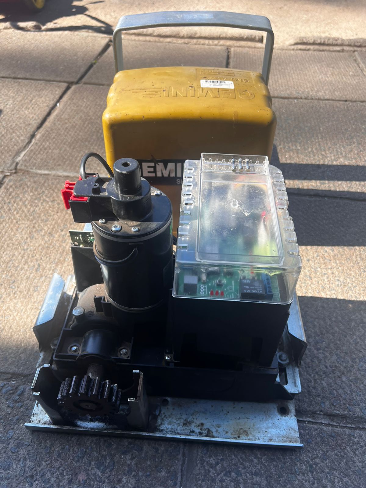Gemini Sliding Gate Motor For Sale | Junk Mail