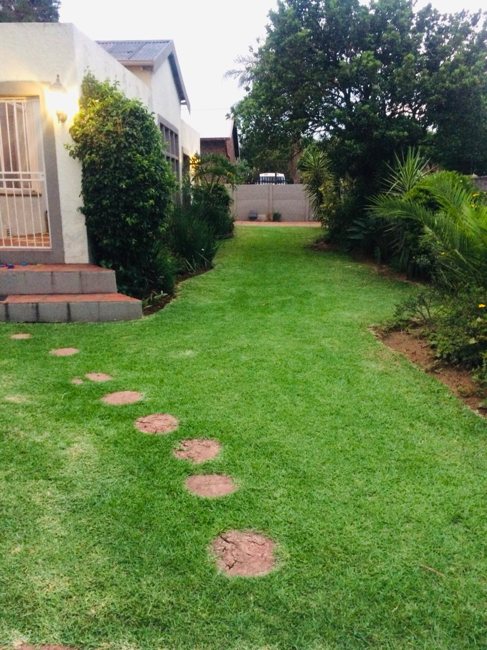 Lockable room in Primrose, Germiston. ( not a stand alone or cottage ...