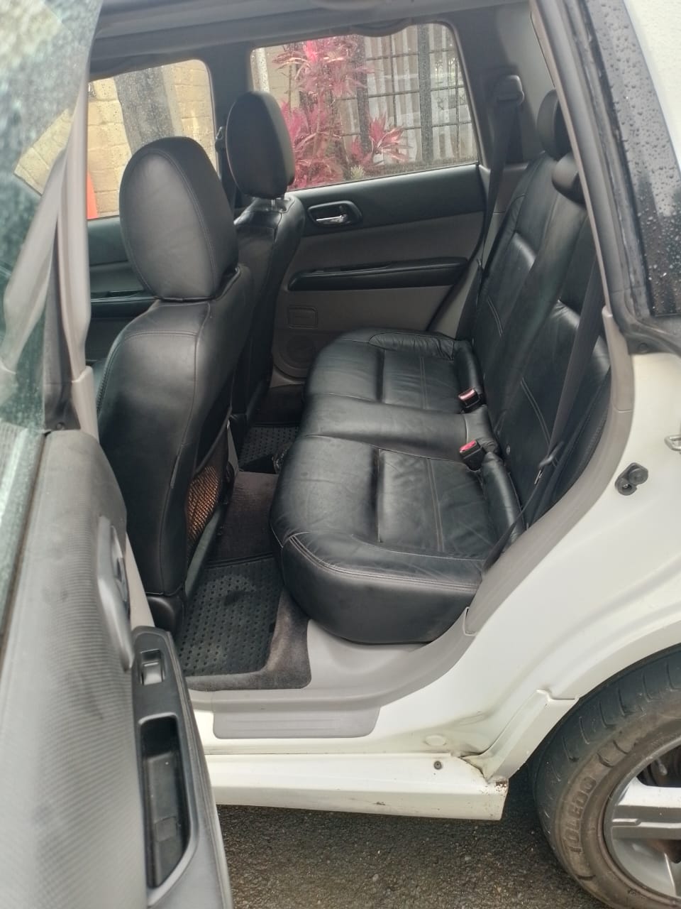Subaru Forester 2.5 2006 Model Automatic | Junk Mail
