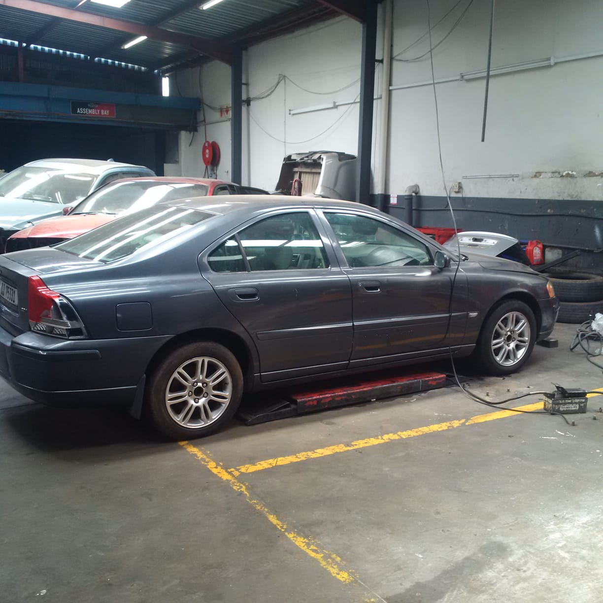 volvo s60 2.0t stripping for spares | Junk Mail