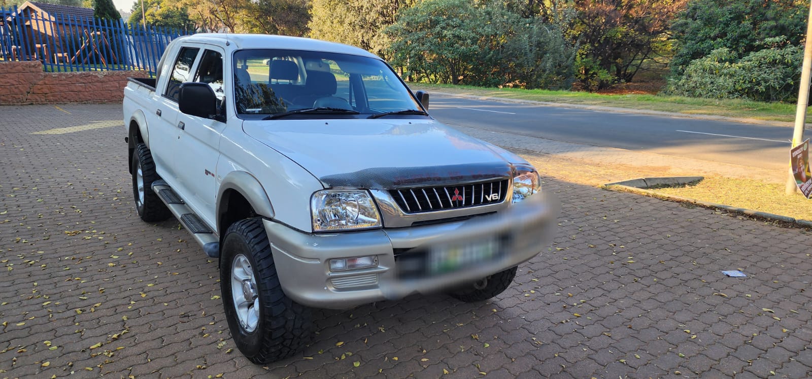 2002 Mitsubishi Colt 3000 V6 4x4 MANUAL double cab | Junk Mail