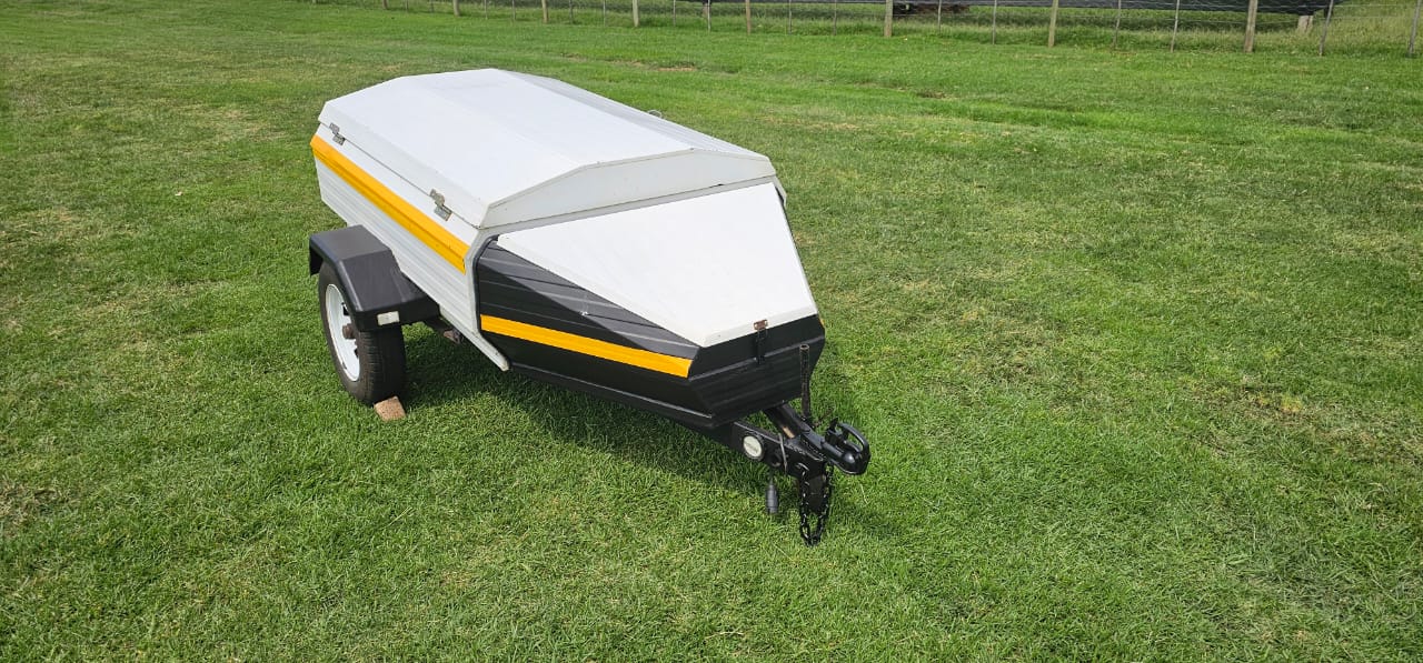 1986 Venter (Home Built) 5feet luggage box body trailer | Junk Mail ...