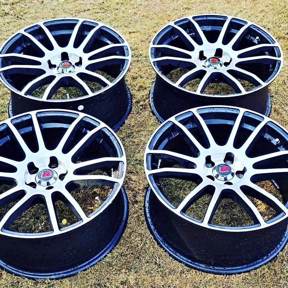 17" RIMS LIKE NEW 5X100 PCD | Junk Mail Marketplace