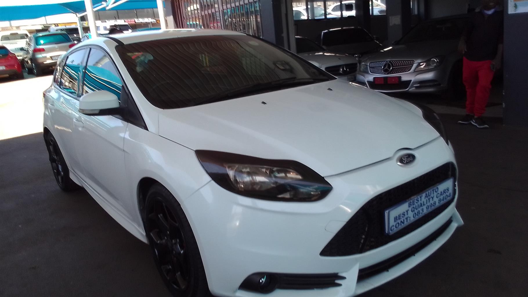 2014 Ford Focus st 2.0 Engine Capacity with Manuel Transmission, | Junk ...