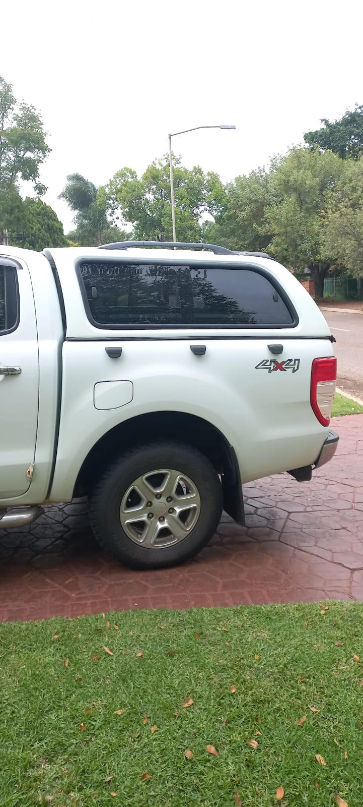 Carryboy Canopy for Ford Ranger D/Cab | Junk Mail