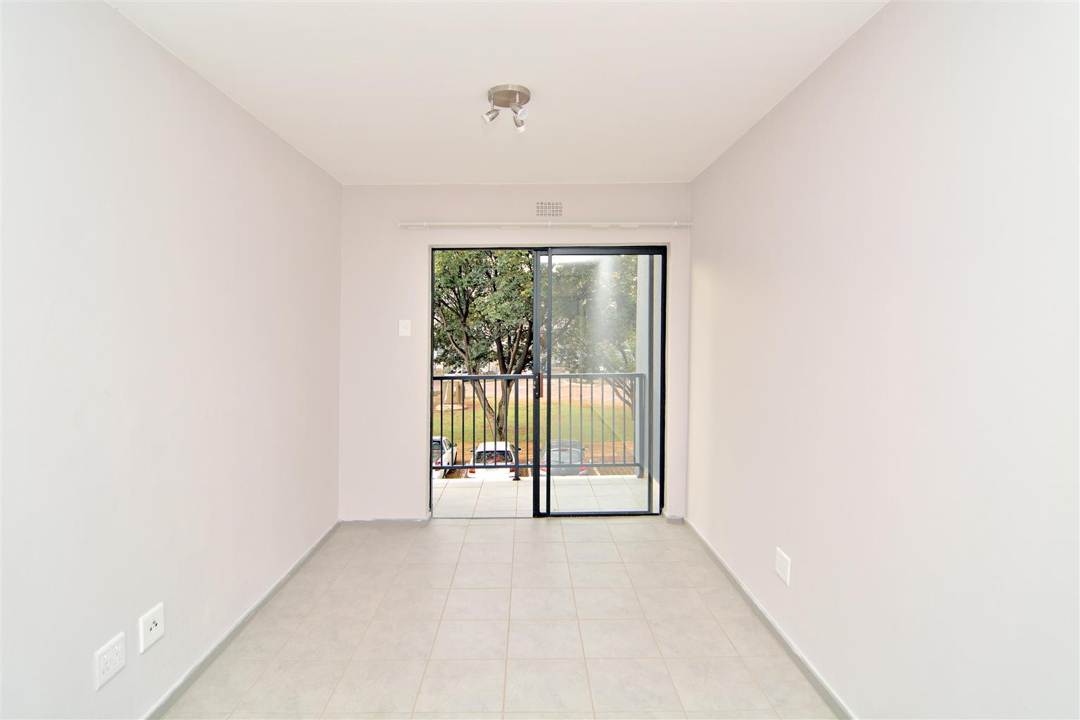 1 BED AND 1 BATH AVAILABLE IN CLUBVIEW CENTURION | Junk Mail