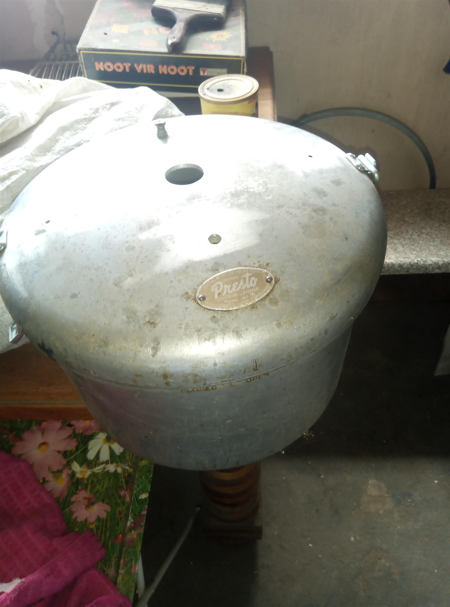 Aluminum pot 10L | Junk Mail