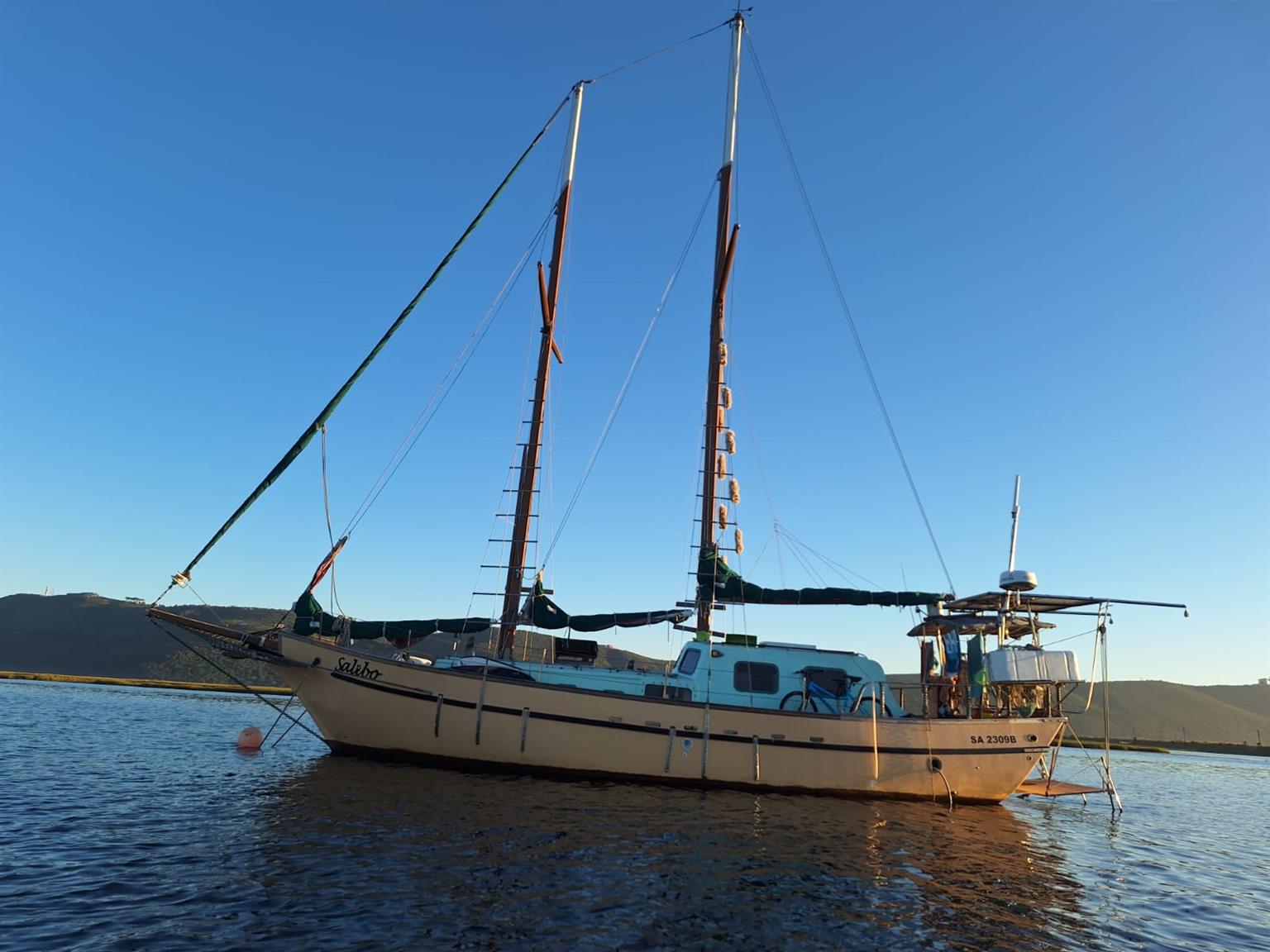 43 ft Monohull Yacht for sale | Junk Mail Marketplace
