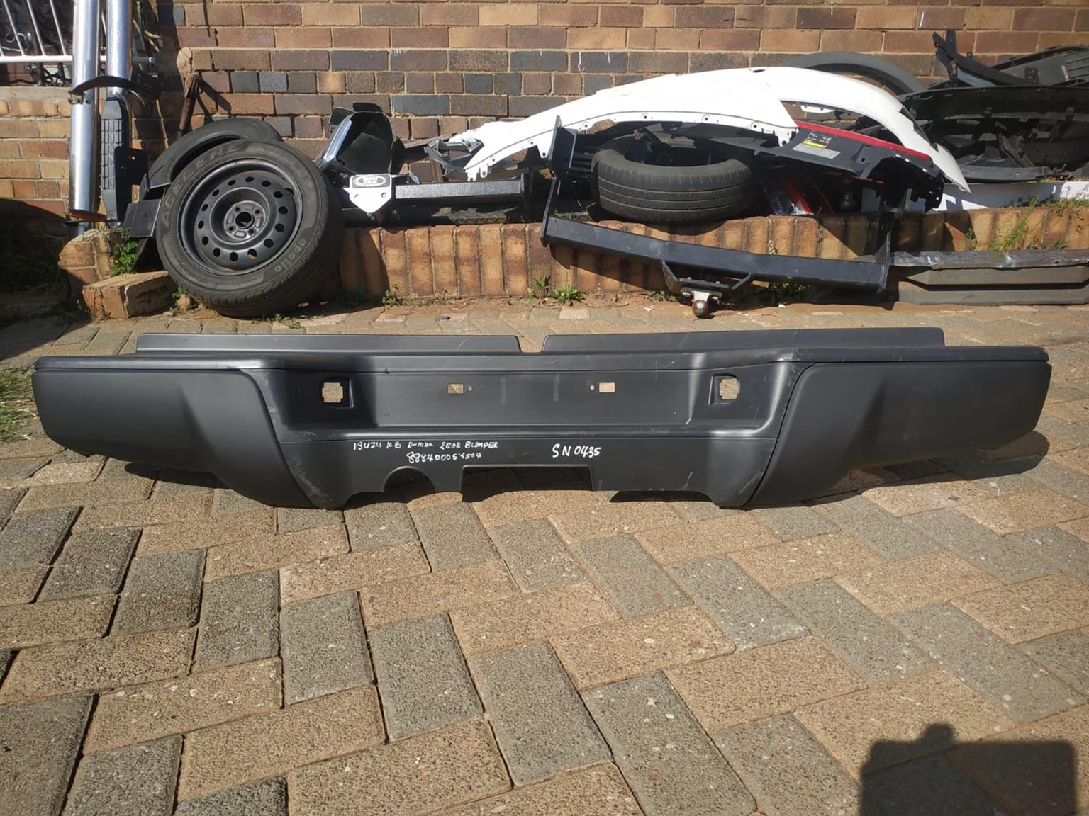 ISUZU KB D-MAX REAR BUMPER / BACK BUMPER FOR SALE | Junk Mail Marketplace