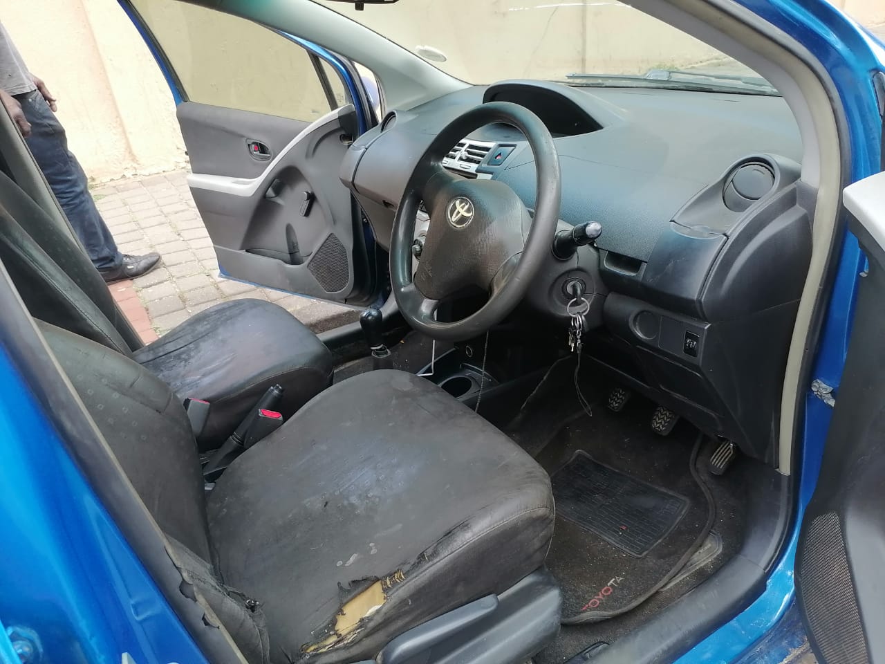 2009 Toyota yaris | Junk Mail Marketplace