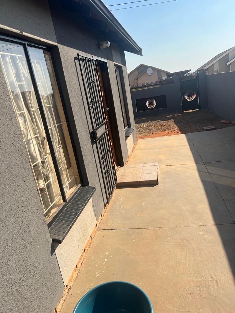 2 bedroom house on sale in Mamelodi east | Junk Mail Marketplace