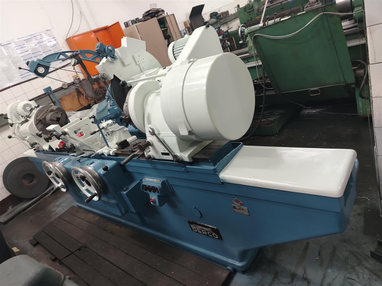 Berco crankshaft grinder | Junk Mail Marketplace