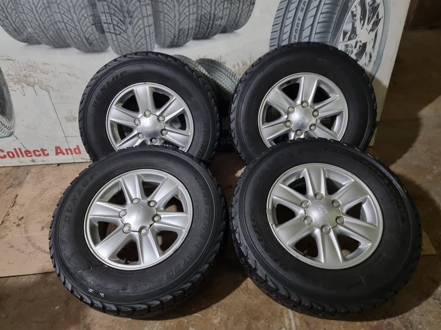 16inch ISUZU original mag with used tyres set | Junk Mail