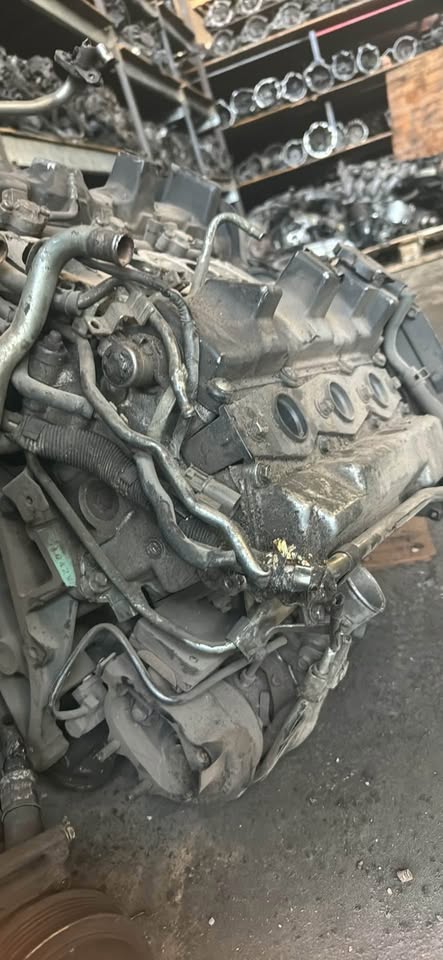 Nissan vg30 twin turbo Engine sold as is | Junk Mail Marketplace