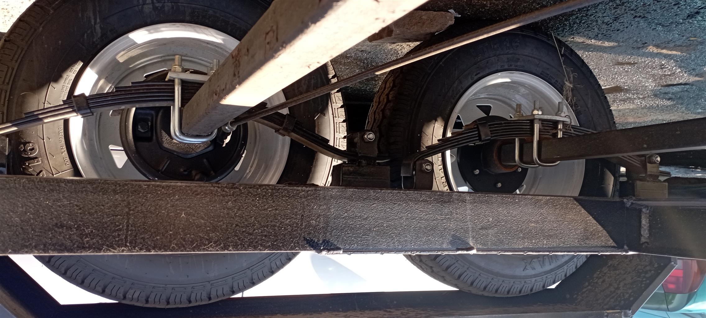 Car trailer Double Axle 3 Ton | Junk Mail