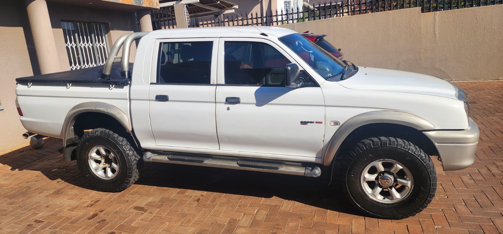 2002 Mitsubishi Colt 3000 V6 4x4 MANUAL double cab | Junk Mail