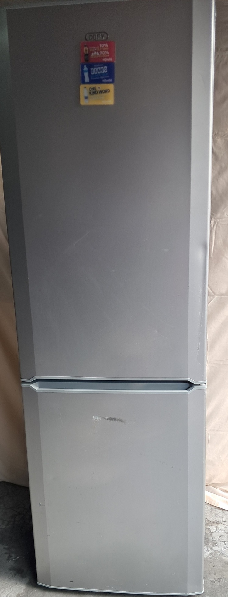 Defy Fridge/Freezer 365L Model C385 Silver Randburg Cash on collection ...