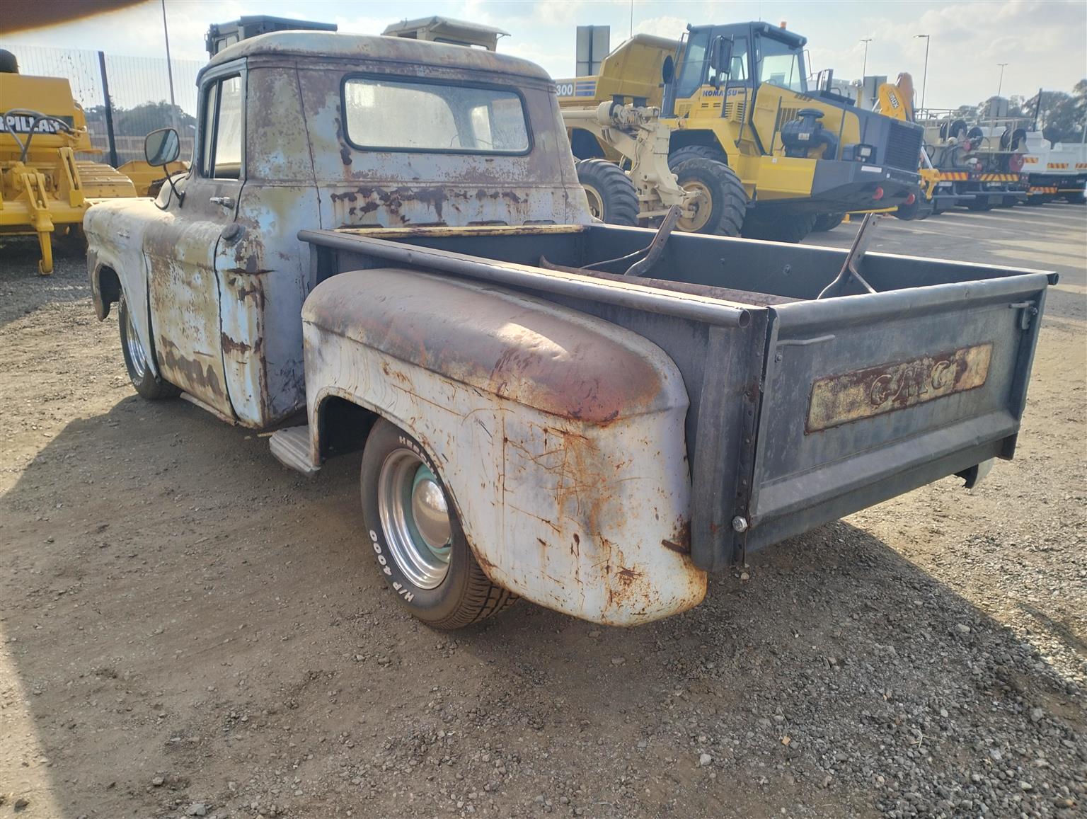 1985 GMC Stepside Pick-up | Junk Mail