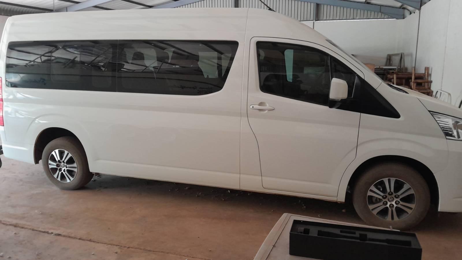 Toyota Quantum GL 14 seater FOR SALE | Junk Mail Marketplace