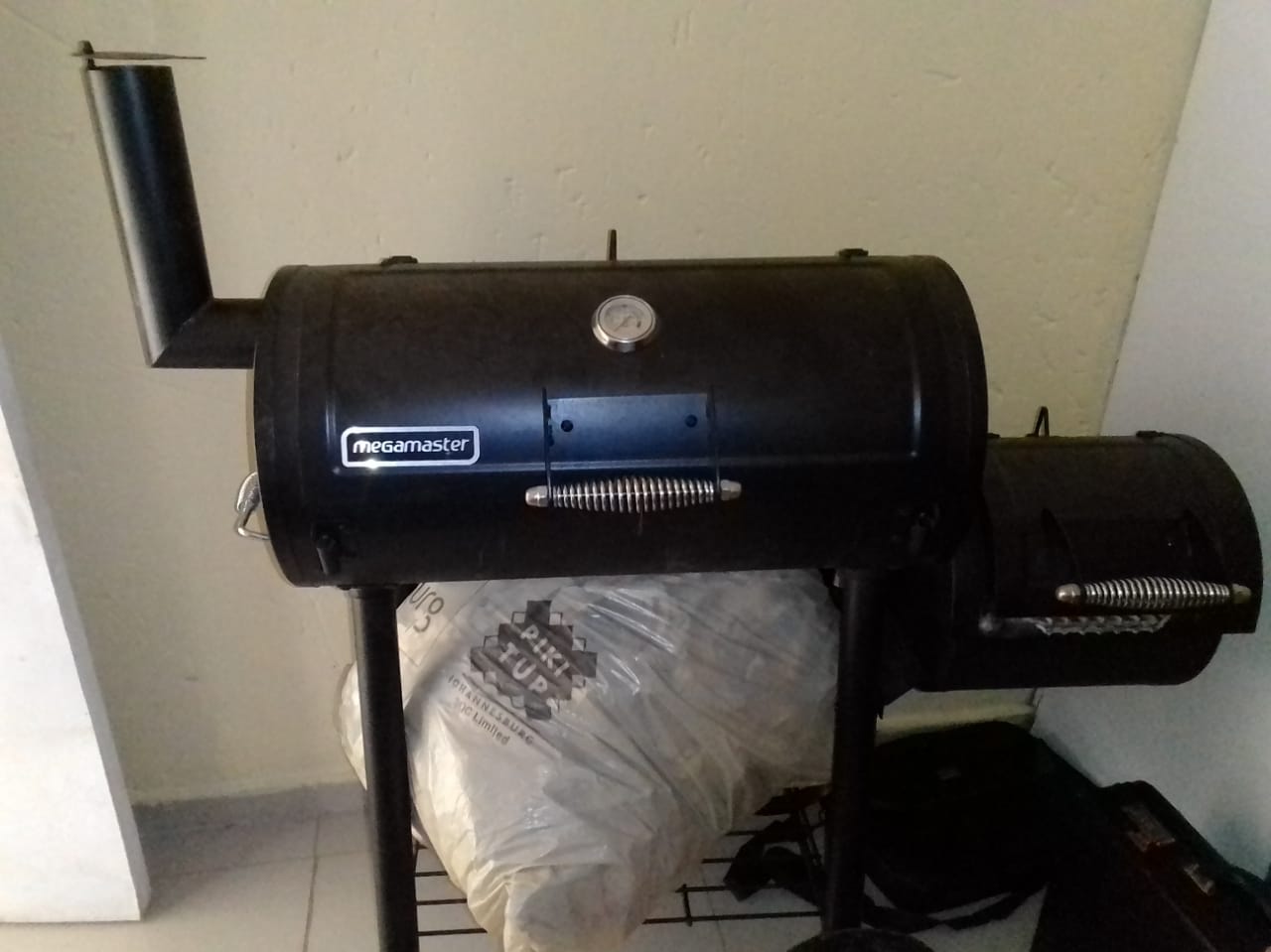 Megamaster Meat Smoker | Junk Mail