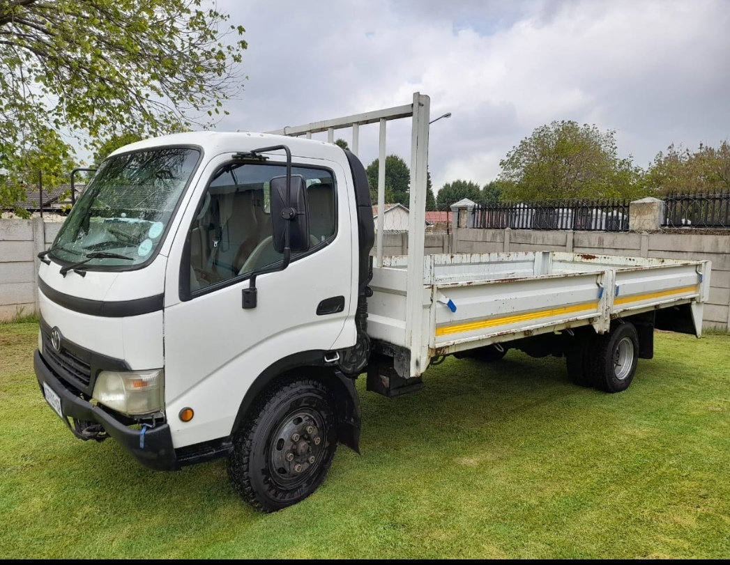 Toyota Dyna 300, 2008 model, dropside four ton truck | Junk Mail ...