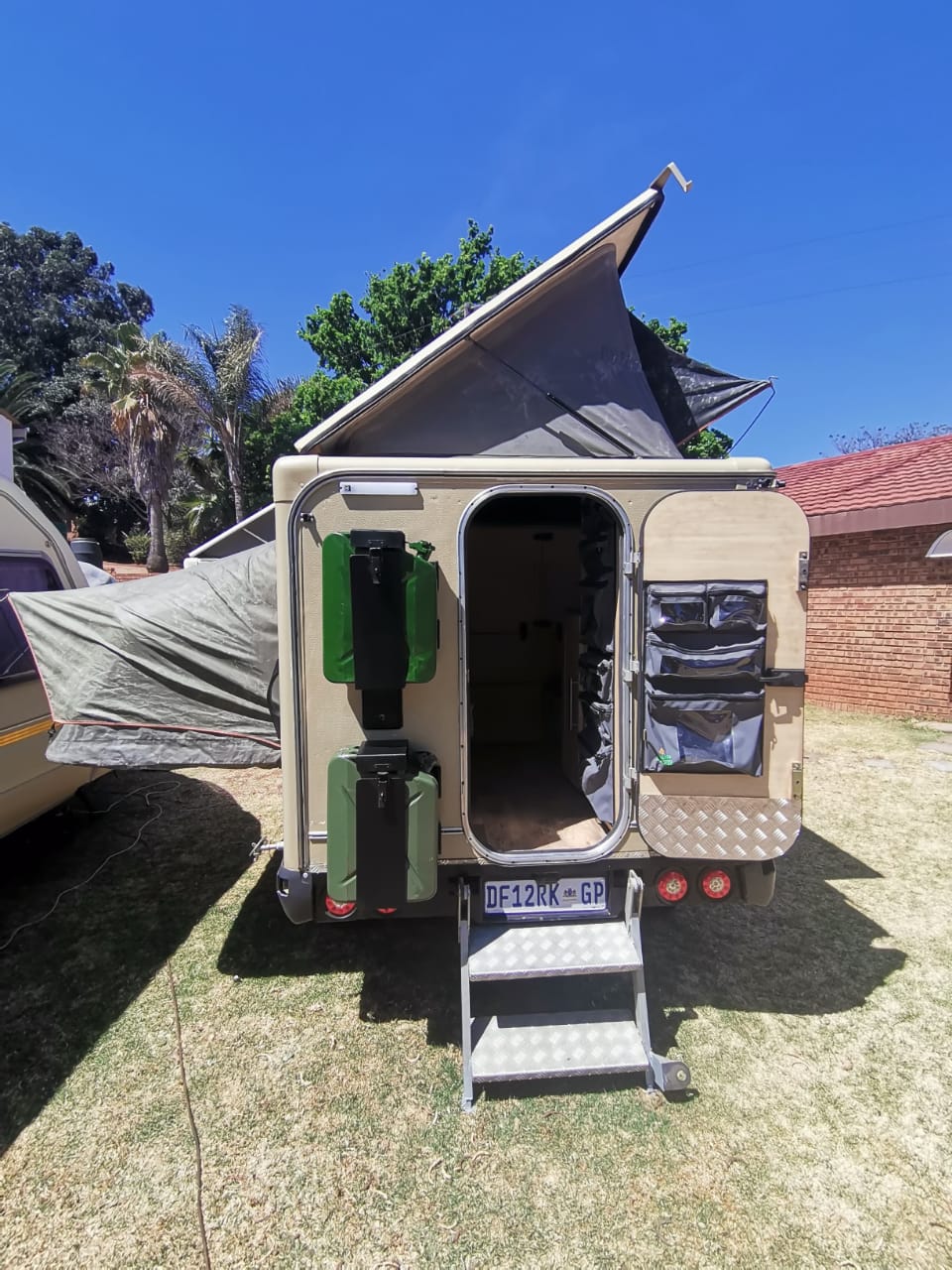 Jurgens Oryx 2001 4x4 off road | Junk Mail