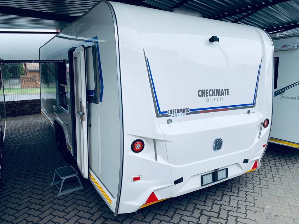 2021 Checkmate Queen | Junk Mail