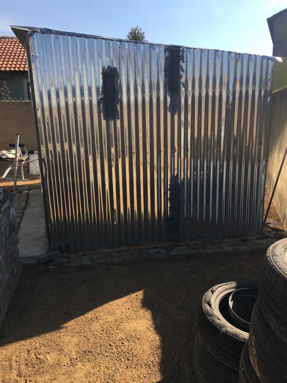 Zozo hut and storage box | Junk Mail