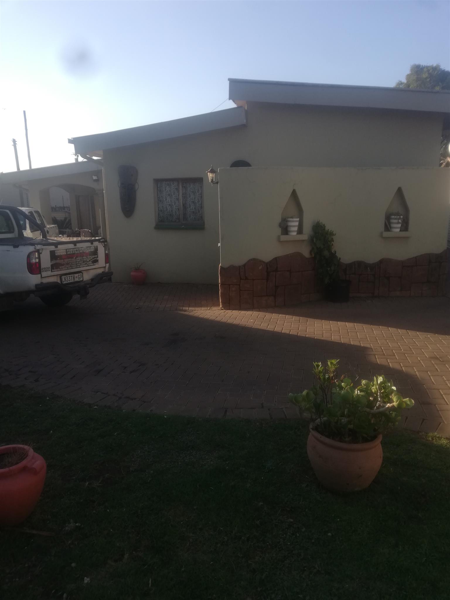 3 slaapkamer woonstel te huur Claremont Pretoria | Junk Mail Marketplace
