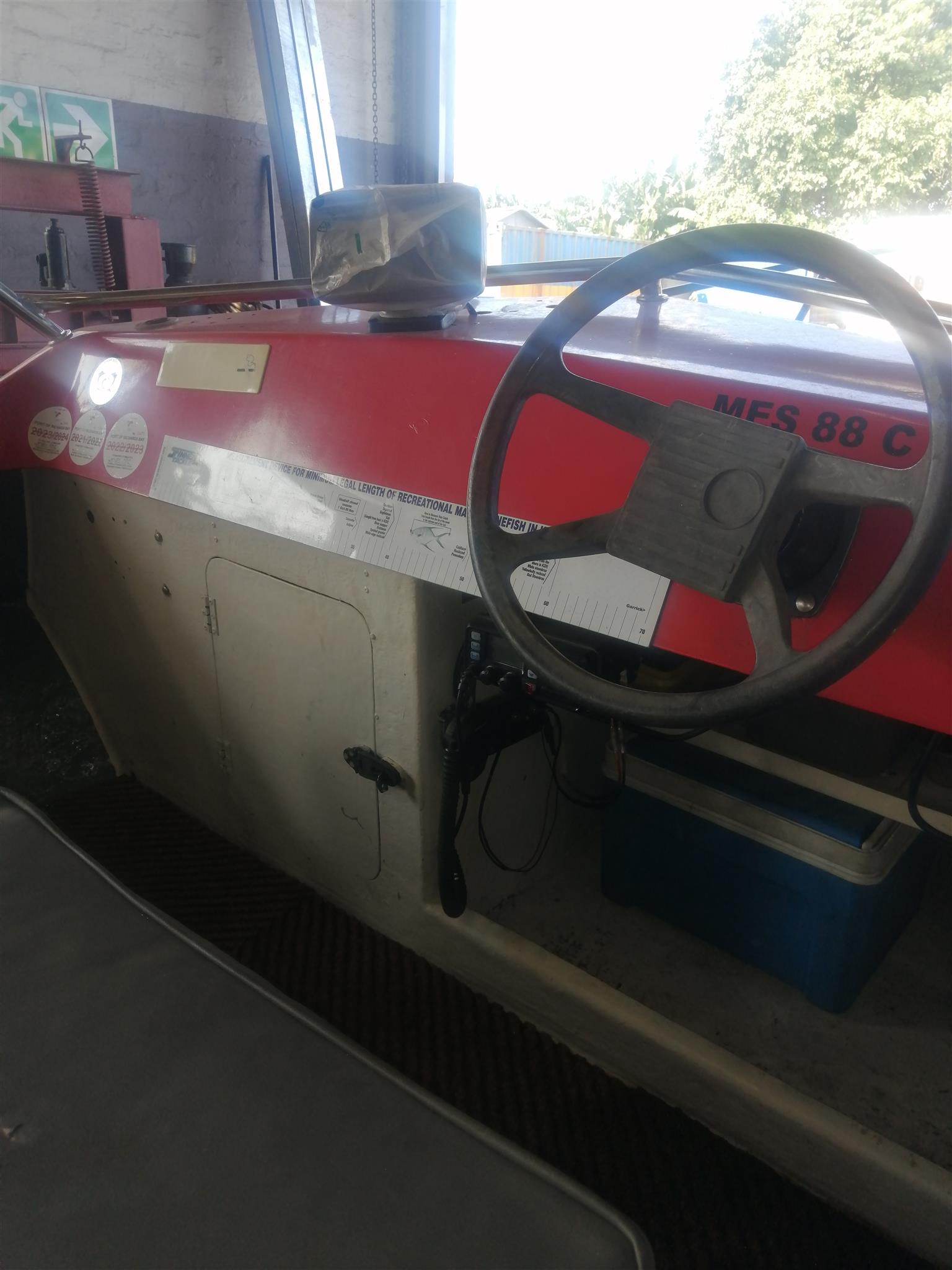 Trimcraft Hustler ski boat with 2 x 40 hp outboard engins | Junk Mail ...