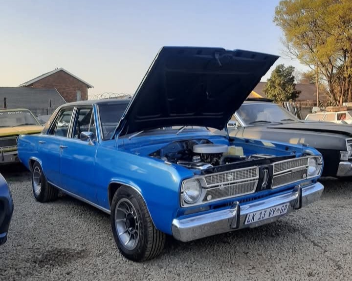 Blue chrysler valiant | Junk Mail Marketplace