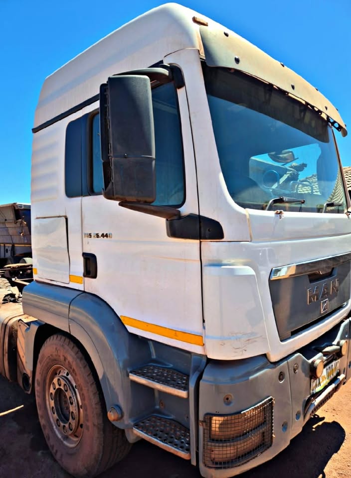 LAST CHANCE OFFER! 2014 Man Tgs 26 440 Double Axpe Truck - Fix and Put ...