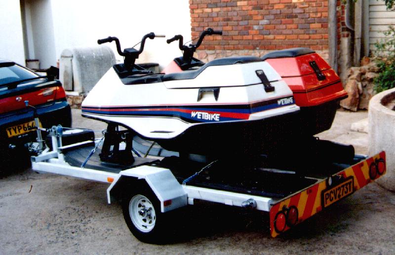 1980 GT Sport Speedboat + Trailer & 2 x Suzuki 750cc Wetbikes + Trailer ...