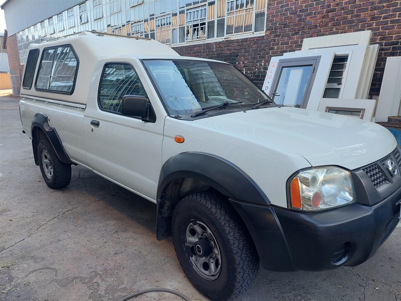 Nissan NP300 4x4 Hardbody | Junk Mail
